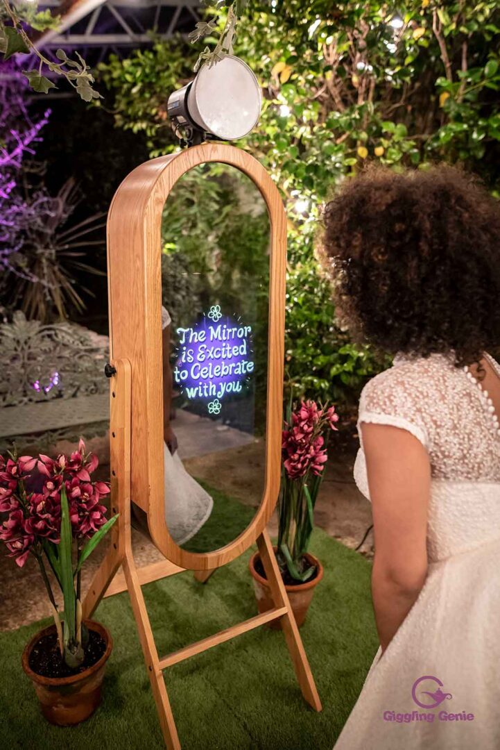 Magic Mirror Photo Booth Hire:Giggling Genie Photo Booths